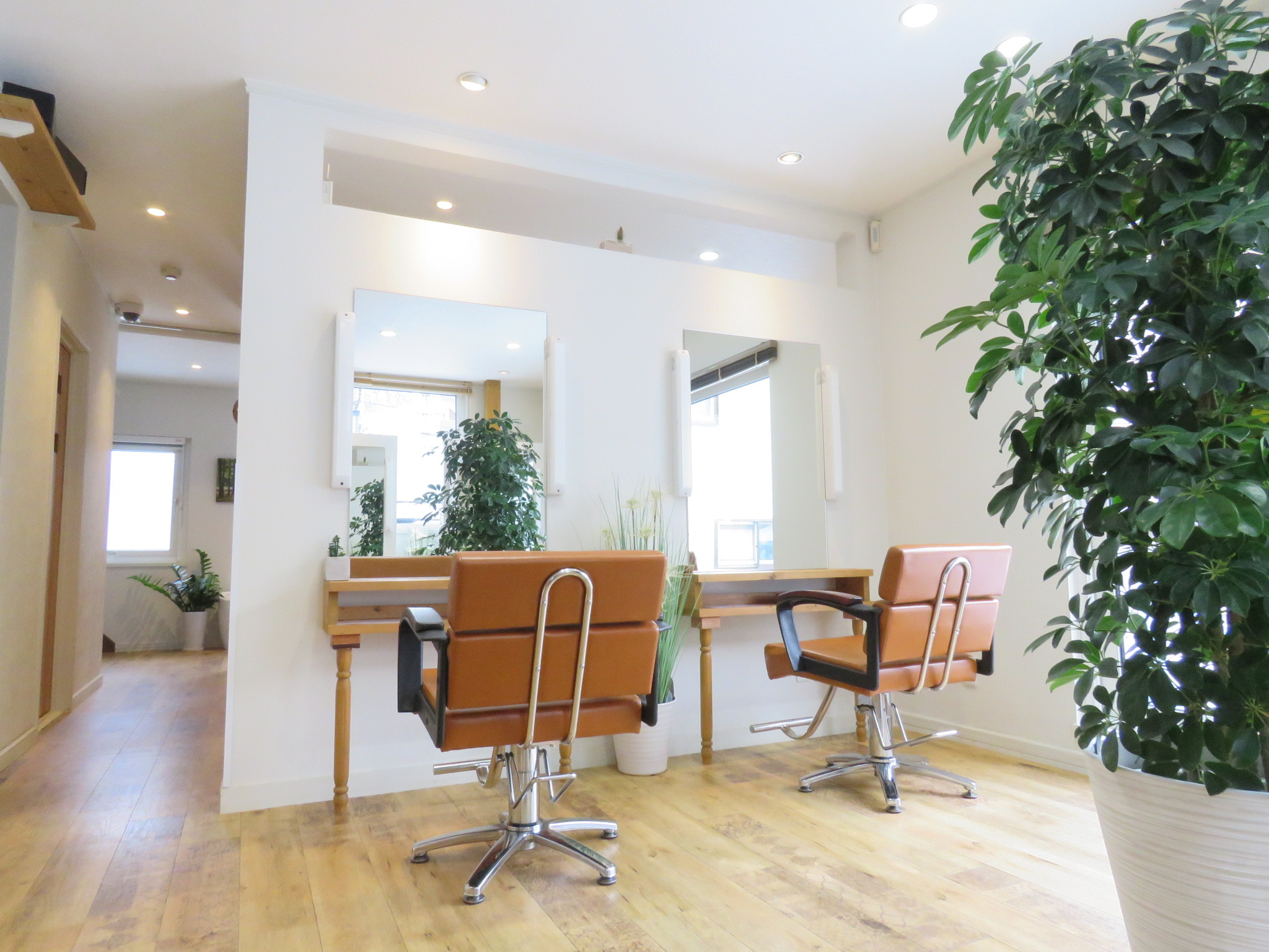 【髪のプロ・美容師さんに試してもらった！】ドライヤー絹女・KAMIGA・エレガンジェットの使用レビュー！！ - BEERACLE BLOG